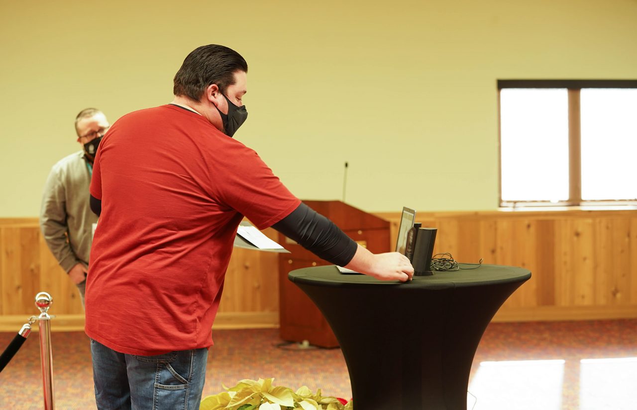 27 Team Members Honored at Service Awards | NHBP